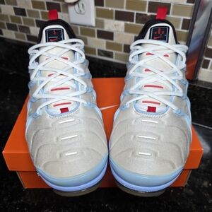 Nike | Shoes | Nike Air Vapormax Plus Chicago White Psychic Blue ...